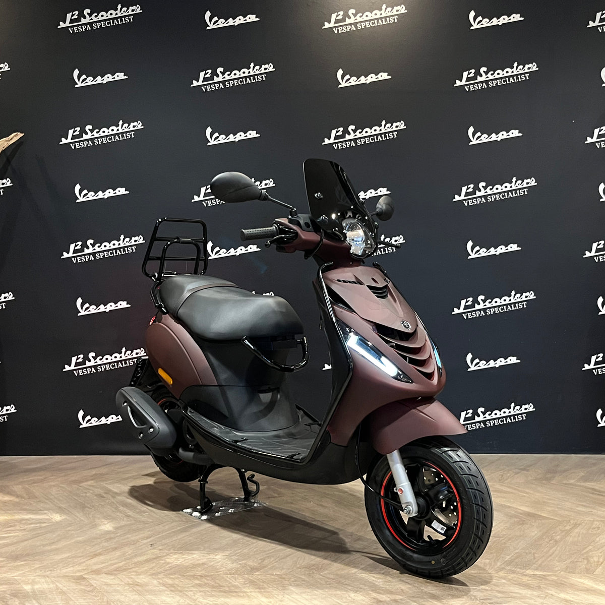 Piaggio Zip SP E5 Mat Dark Red – J2Scooters