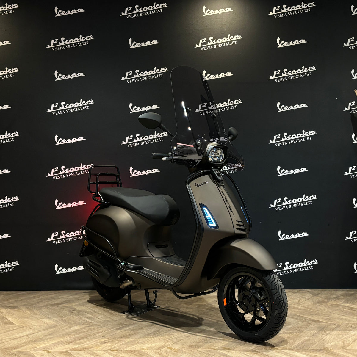Vespa Sprint E5 Marrakech Bruin – J2Scooters