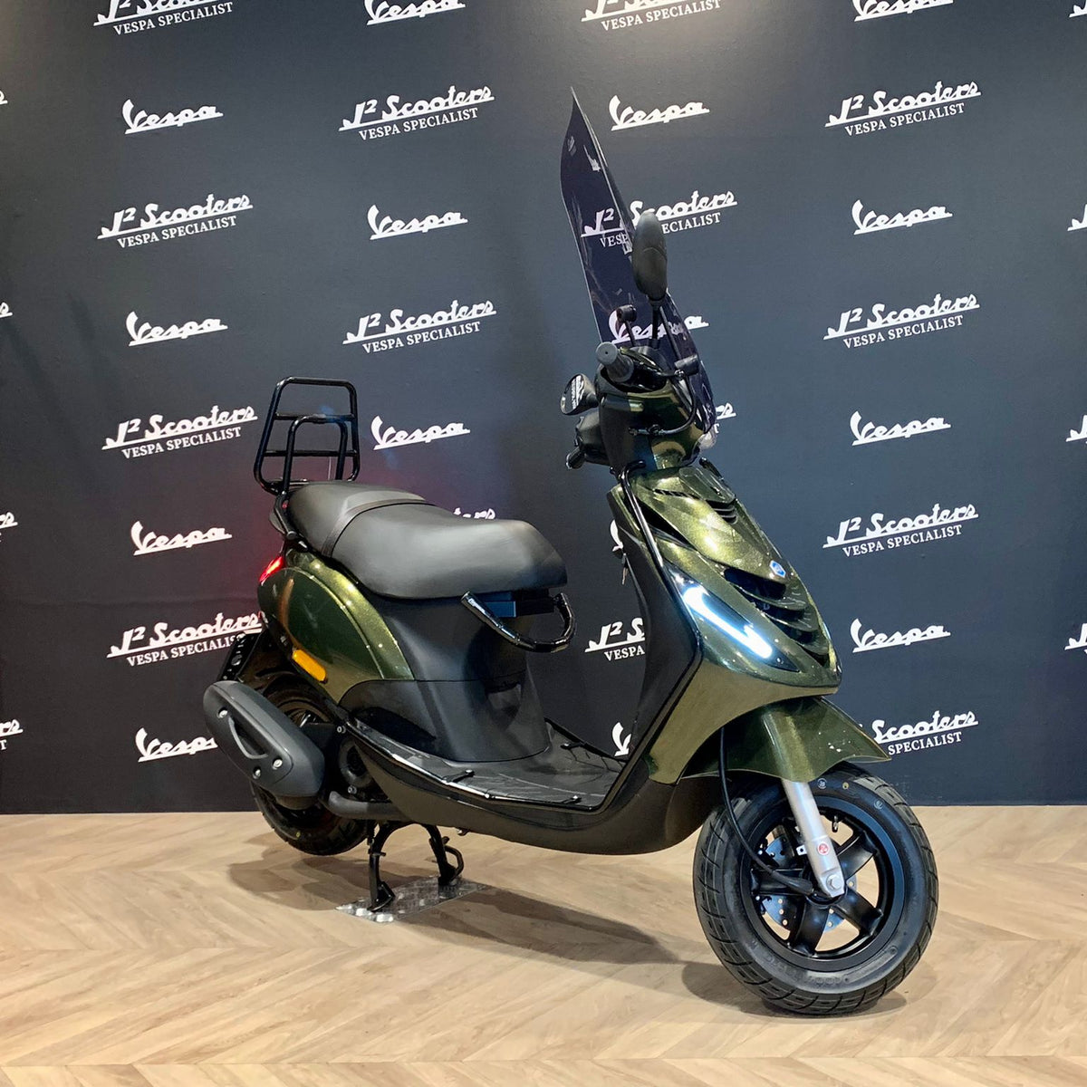 Piaggio Zip SP E5 Python – J2Scooters